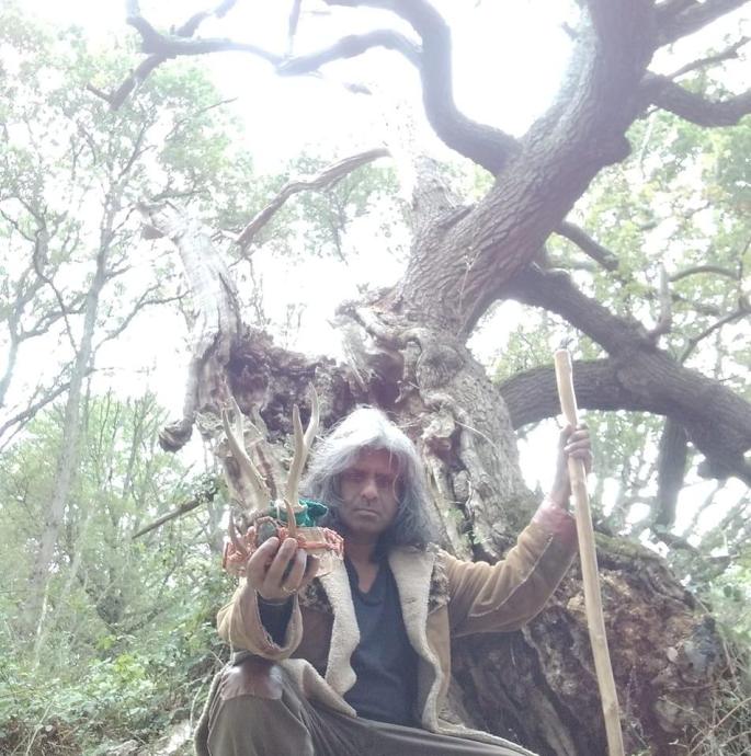 Candles Crowns & Rainbows: A Windsor Spell with Hern for Monarchy’s well-being – QuantumPhoenix.net